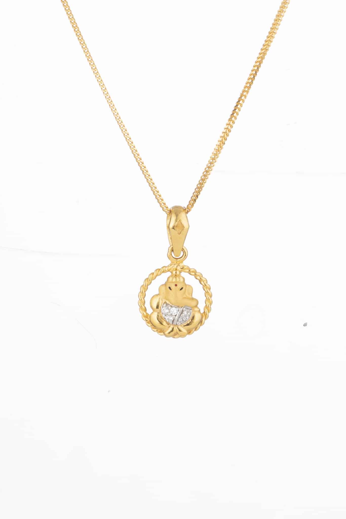 Ganesh Ji Gold Pendant - £170.00 (SKU:28748)